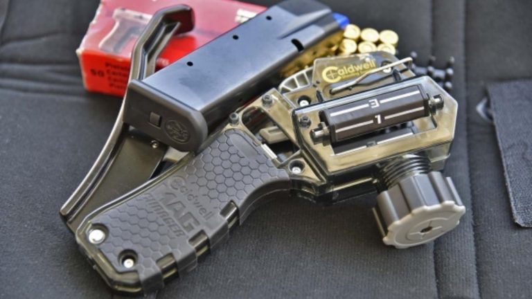 Best Speed Loaders For 9mm, Pistols, Revolvers & Handguns