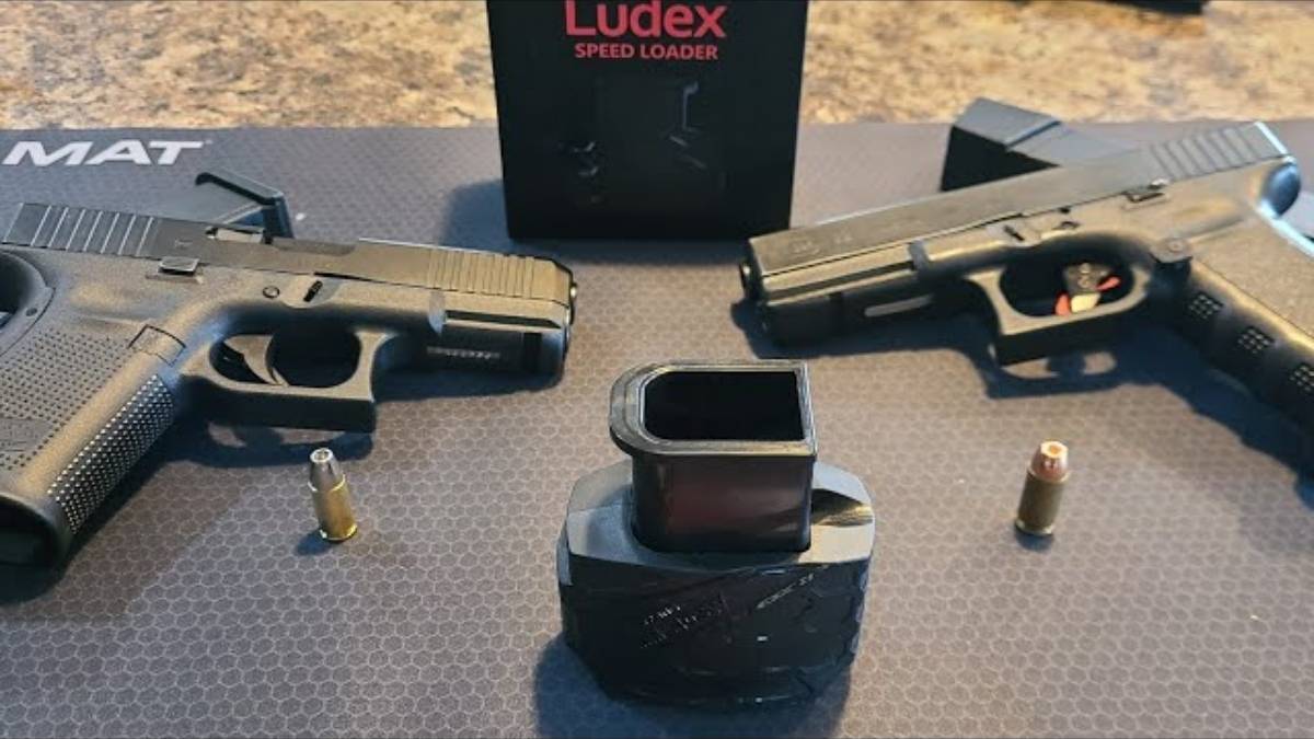 Best Speed Loaders For 9mm, Pistols, Revolvers & Handguns